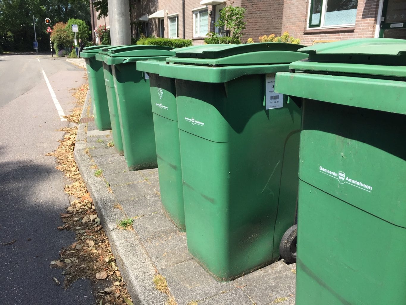 ‘Minder grofvuil bij containers’ | Amstelveen Blog